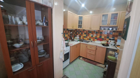 Продам 3 ком юнусабад 12 квартал