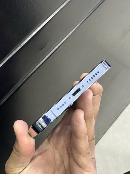 Срочно iPhone 13 Pro Max на 128 гига LLA хорошем состаяниее