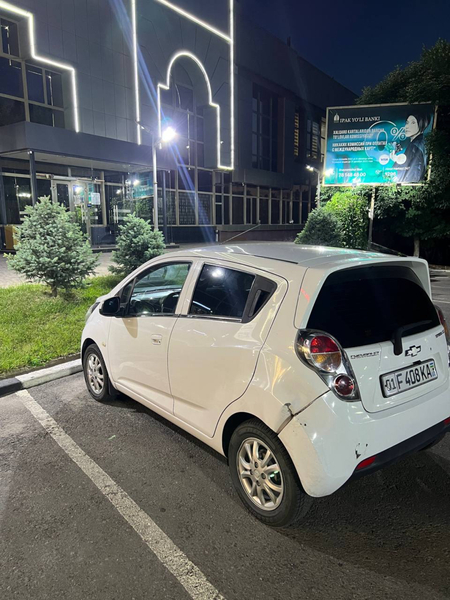 Spark   Yili   2011  probegi  255000  min