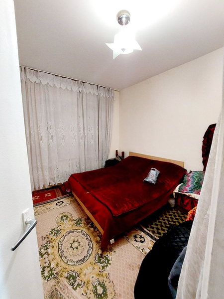Сергили . Дустлик 2. 4/7/9. 100м2 Срочно Продам квартиру срочно