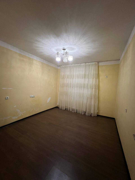 Срочна Янги хает 9-худуд 2/1/7 продается 55кв.м