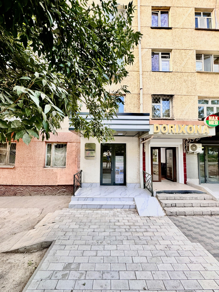 Продается нежилое помещение с высокой проходимостью
