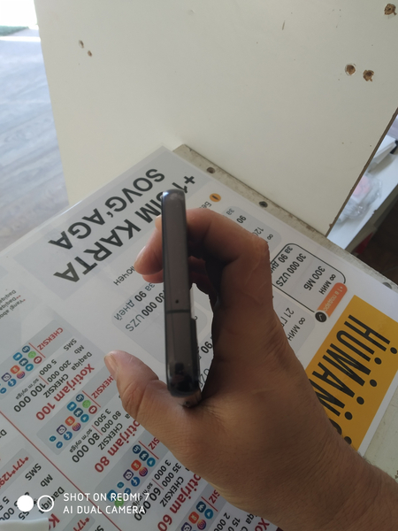 Samsung S22 sotiladi vietnam 2ta sim kartalik