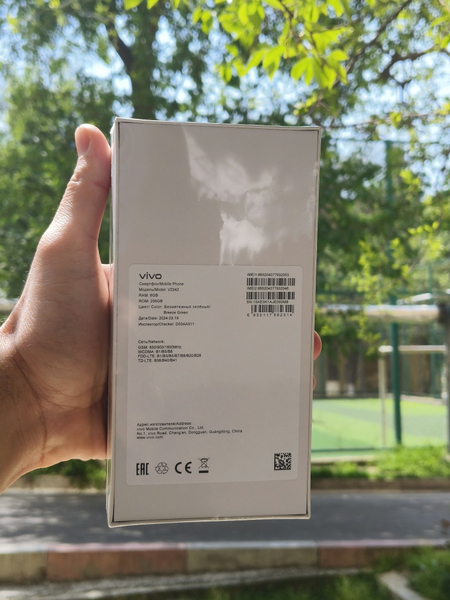 Vivo Y100  8/256GB новый