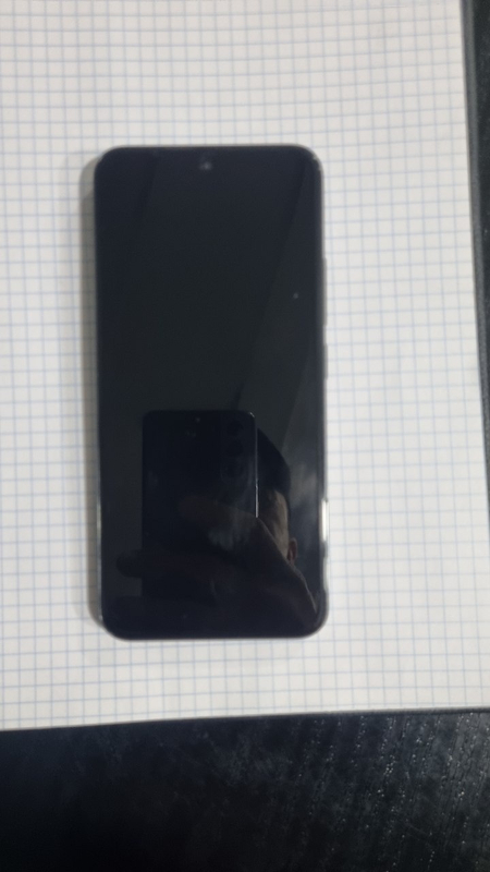 Xiaomi 14 новый почти все документы имеются