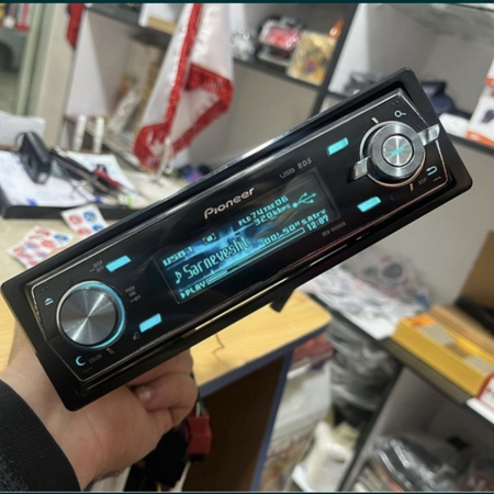 Pioneer mafon delfin