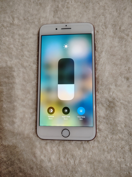 IPhone 8 Plus  64 GB  IDEAL