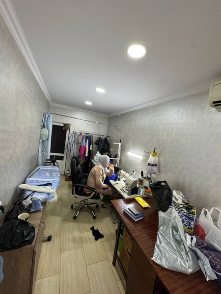 Яккасарой Ракат Махалля / офис Торец 45м2