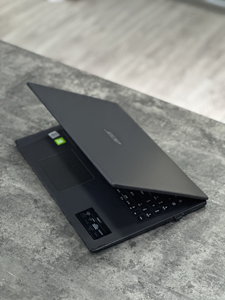Acer aspire i5 512gb notebook