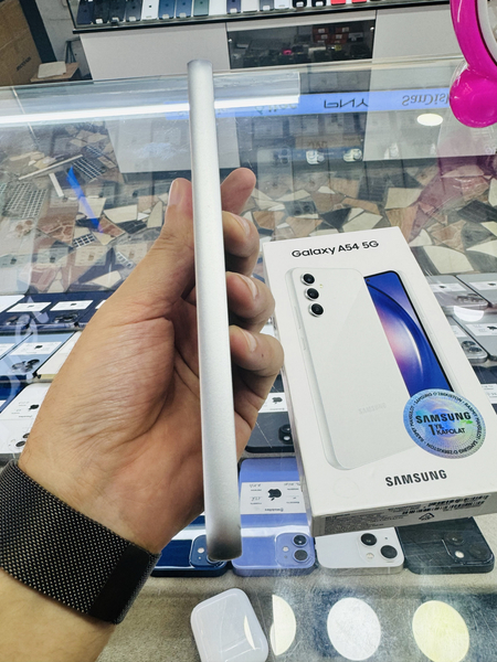 Samsung a54  256 gb silver