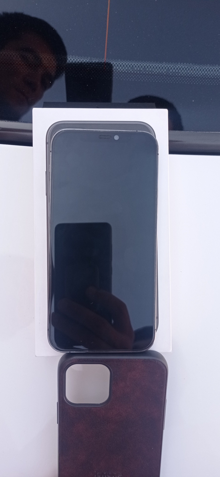 Iphone  12  pro.