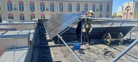 Quyosh elektro stansiyasi sifatli