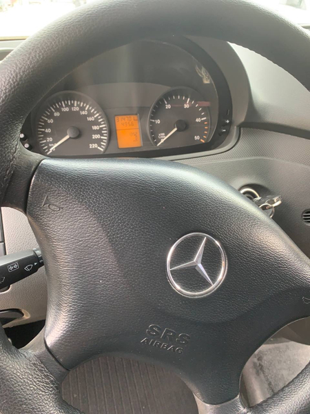 Mercedes Vito 515