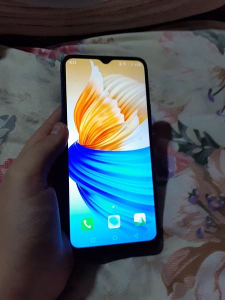Smart infinix 6 sotiladi