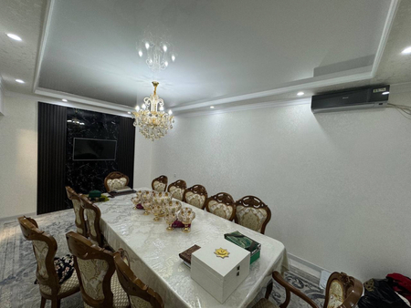 Srochna Arendaga uy bor Qorasaroyda 2xonali Ozimi uyim Bez makler