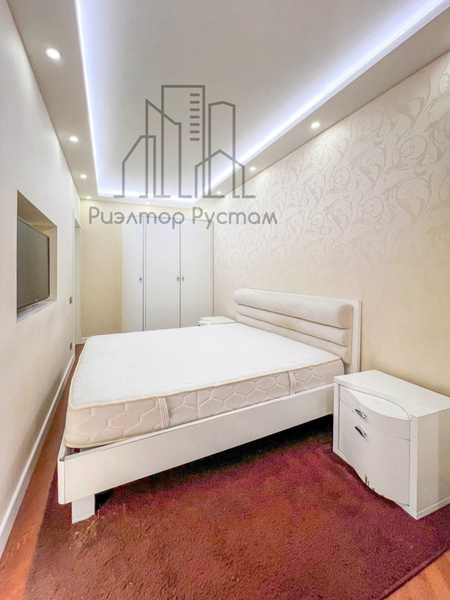 Алайский Аллея Гоголя , 2/2/4 , кирпич , 2*6 балкон , 110 000 у.е