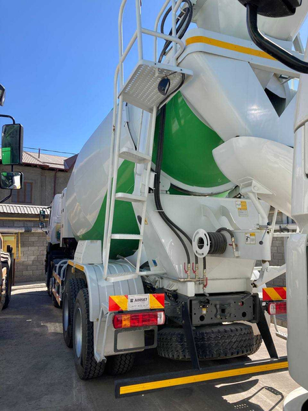 Автобетоносмеситель, газовый миксер, betonmikser, Howo CNG E5 12 куб.м