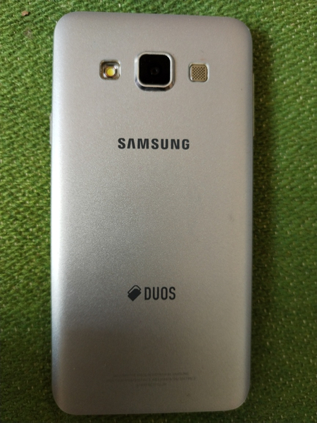 Samsung Galaxiy A3 холати  б/у