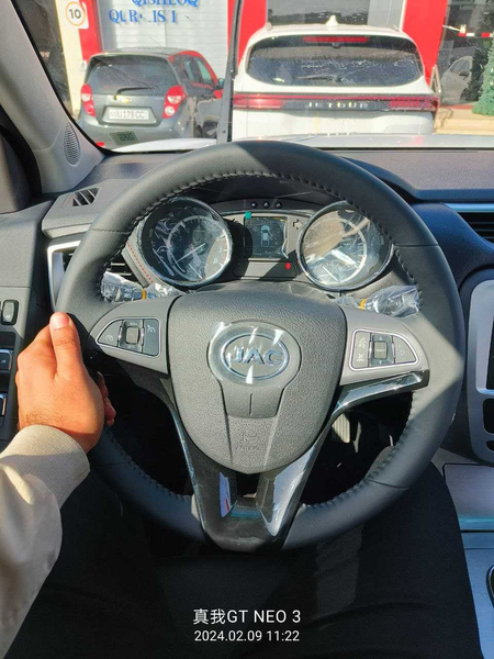 Jac T8 pikab benzinlik