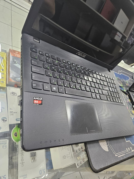 HP core i7 Dell Samsung