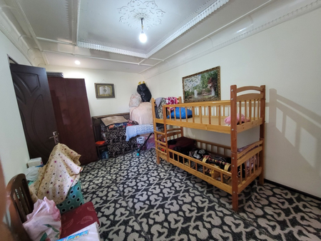 Продаётся частный 7 комнатный дом на Истирохате