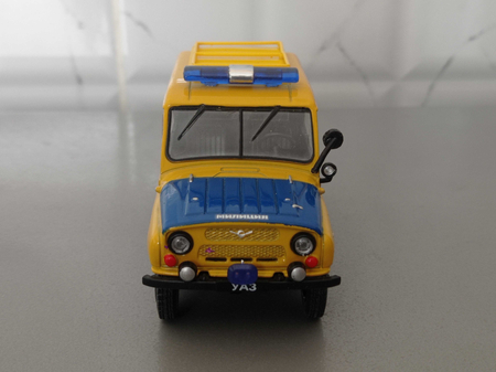 Коллекционная модель УАЗ-469, масштаб 1:43
