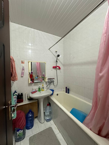 Продаётся Юнусабад 14кв 4/5/5