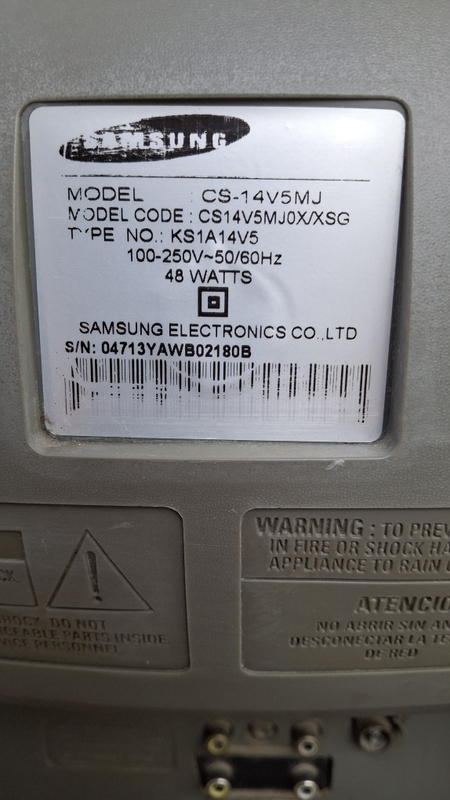 Телевизор Samsung сотилади