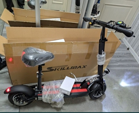Даставка бесплатная  Электросамокат Skilmaх Н6 elektrosamakat. Новый