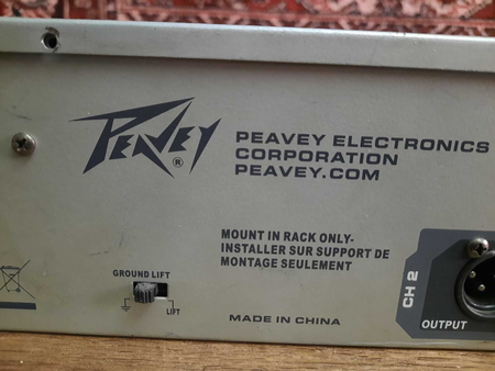 Продается эквалайзер peavey pv 231eq