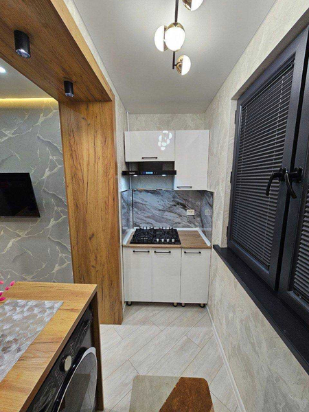 Продается квартира на Ц7 1в2/4/4 кирпичный дом | ор-р 110 школа