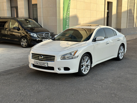 Nissan Maxima 17,000 12 oyga