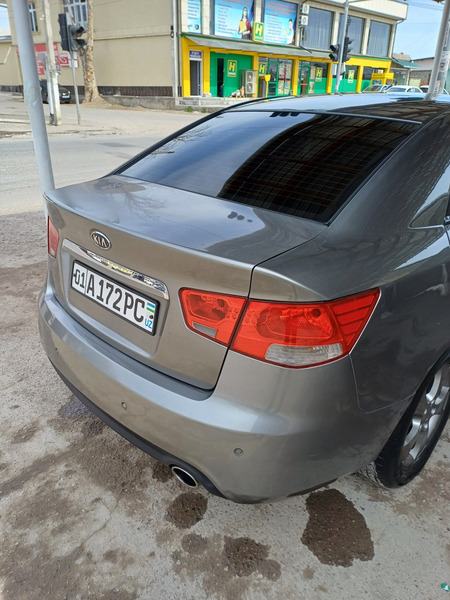 Срочно продаю кия форте