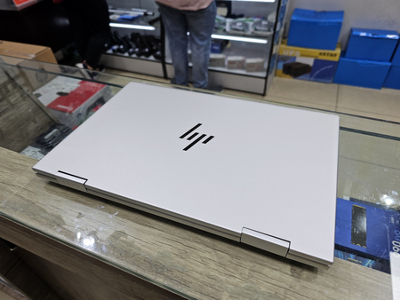 Почти новый HP Envy x360 13-поколения!