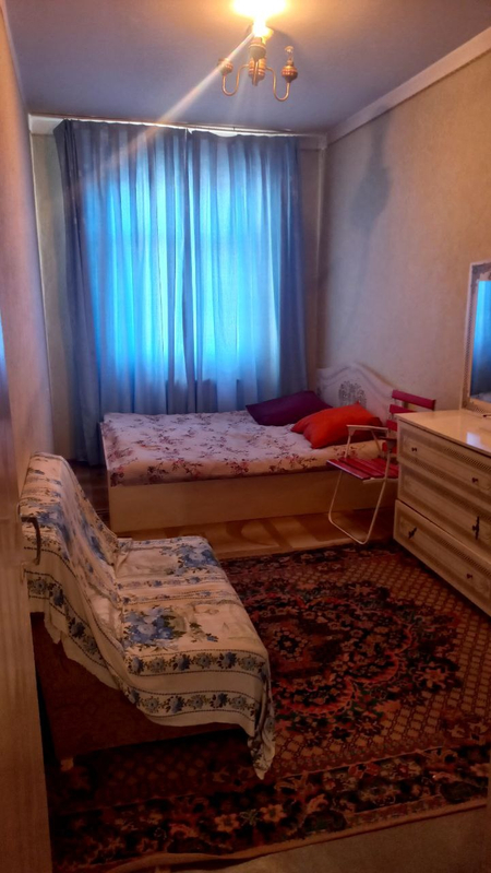 Сдам свою 2 комнатную квартиру на Авиосозлар 3 ,лисунова 2