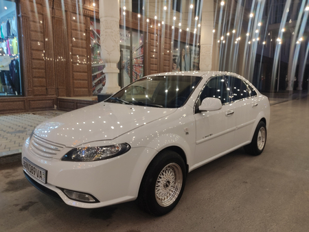 Lacetti Gentra 2019 белый