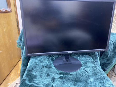 Монитор Aiwa 65 hz