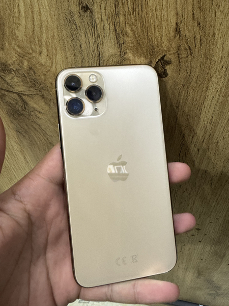 Iphone 11 pro naqdga