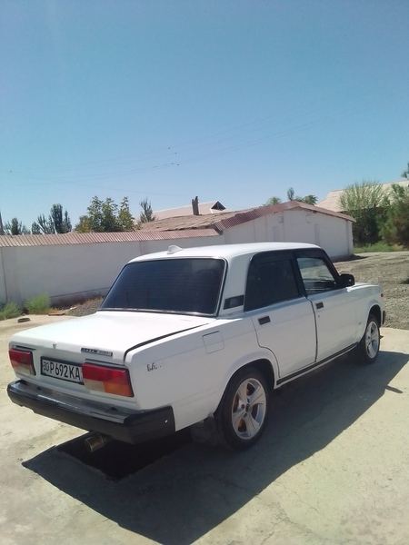 Vaz 21 07 juguli minishga tayyor moshina