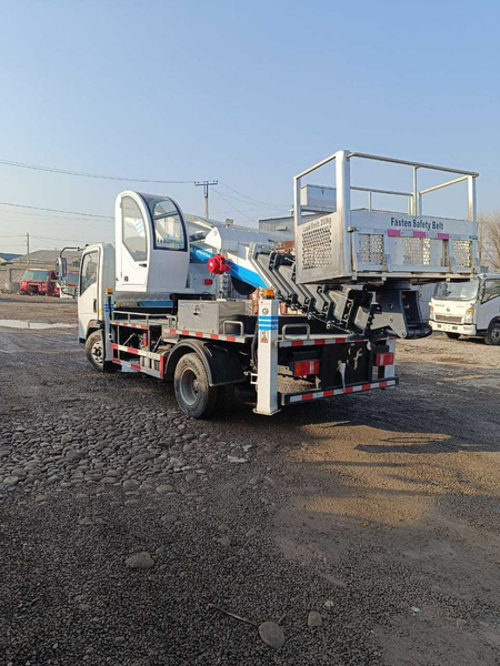 Howo Sinotruk Автовышка 28м сотувда тайёр от кучи 130