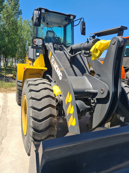 XCMG XC936 1.8куб джойстик