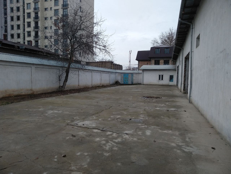 Арендага йер берилади! 600кв якин