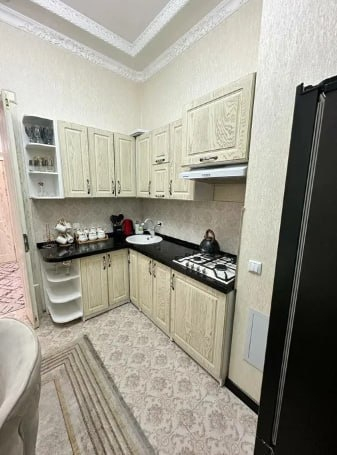 Ш.Руставели ПРОДАЮ 2/7/8 Прокуратура