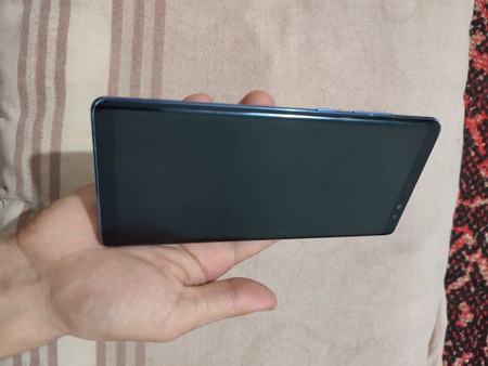 Samsung not 8 64/100