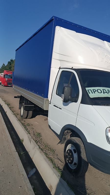 Продаётся Газель бизнес год2011