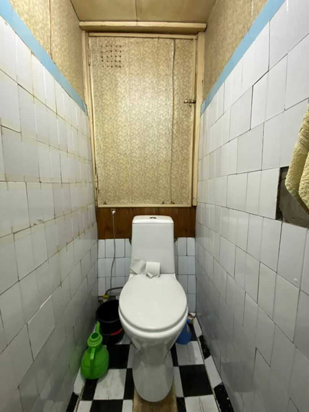 Мирзо Улугбек ТТЗ-1 . Срочно  продается двухкомнатная квартира (J3283)