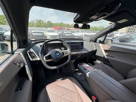 BMW IX  XDrive40