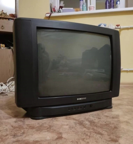 Цветной Телевизор Samsung CK-5341ZRS.