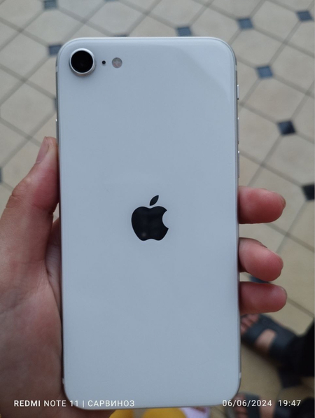 iphone se 2020 64gb radnoy