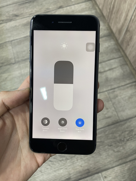 Iphone 8 plus 64tali
